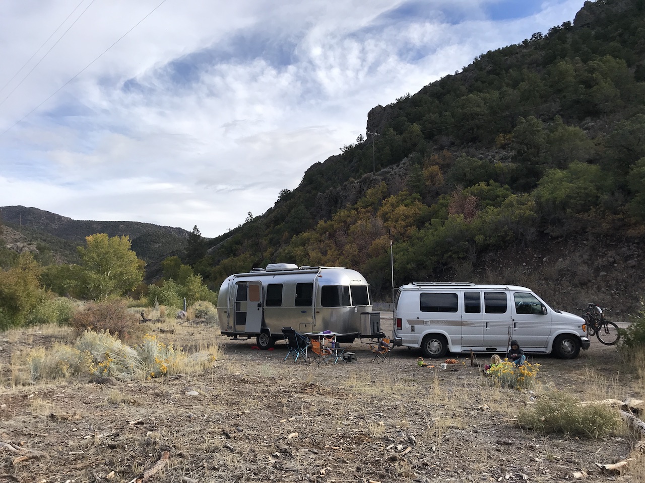 Boon-docking in Fishlake National Forest – Wacky Wanderers